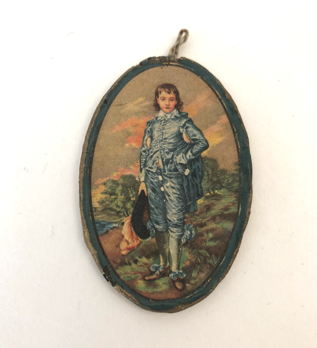 Antique Dollhouse Miniatures & Accessories